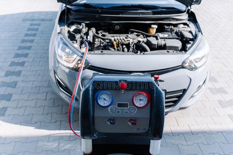 How to Check Freon in the Car | Step-by-Step Guide - Auttomotive